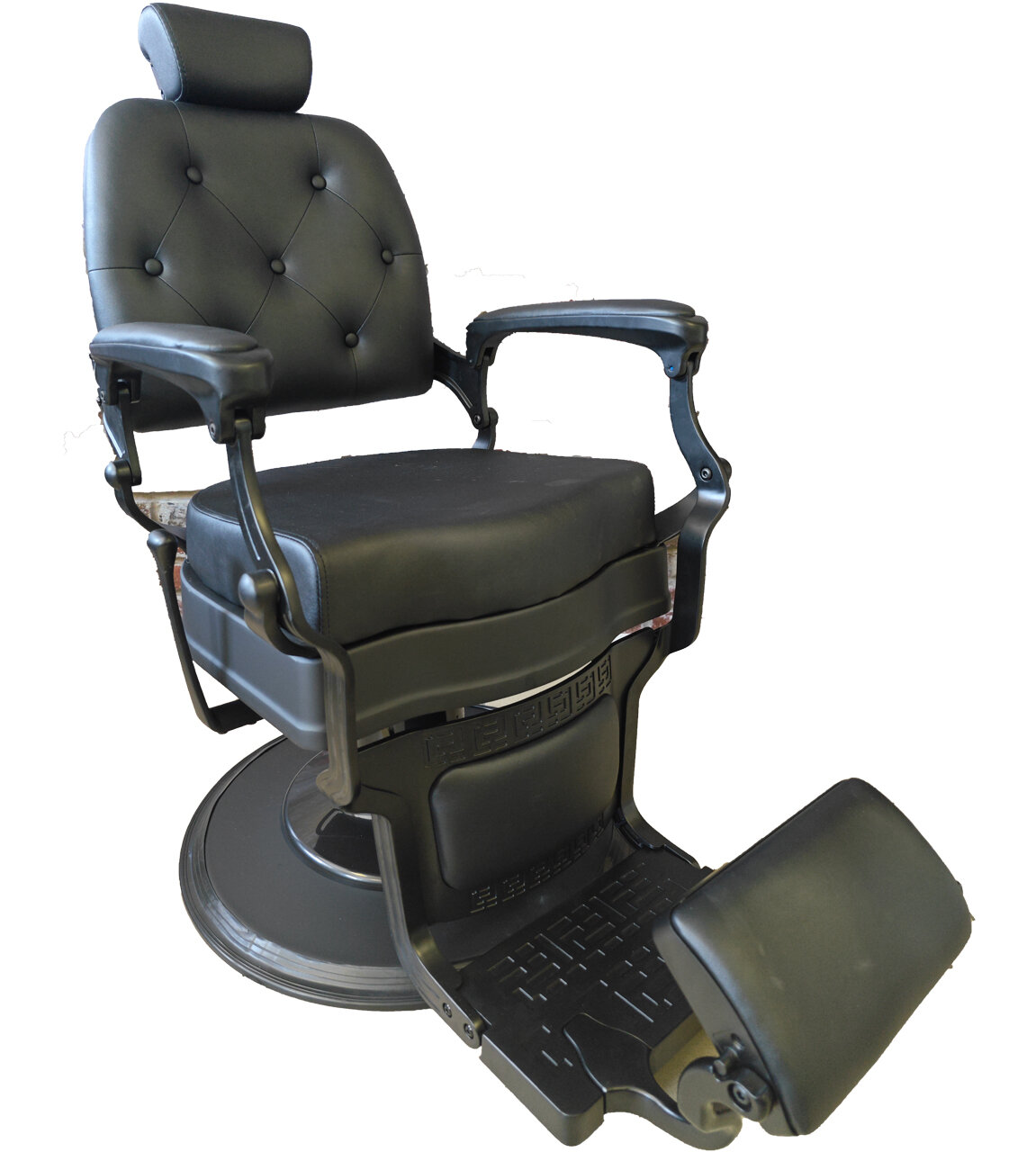 Кресло для барбершопа Пачо это практичность и брутальный дизайн.