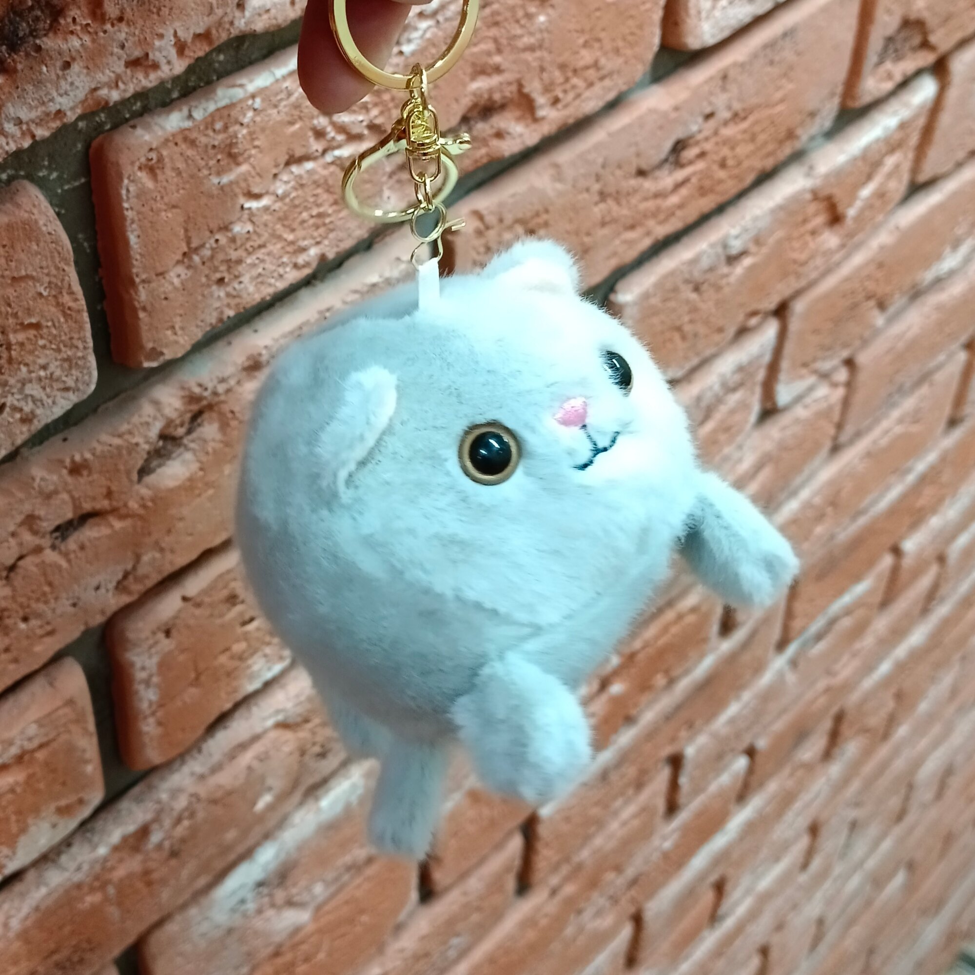 Кот заводной с колокольчиком игрушка мягкая крутит хвостом