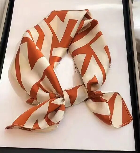 Шарф для женщин