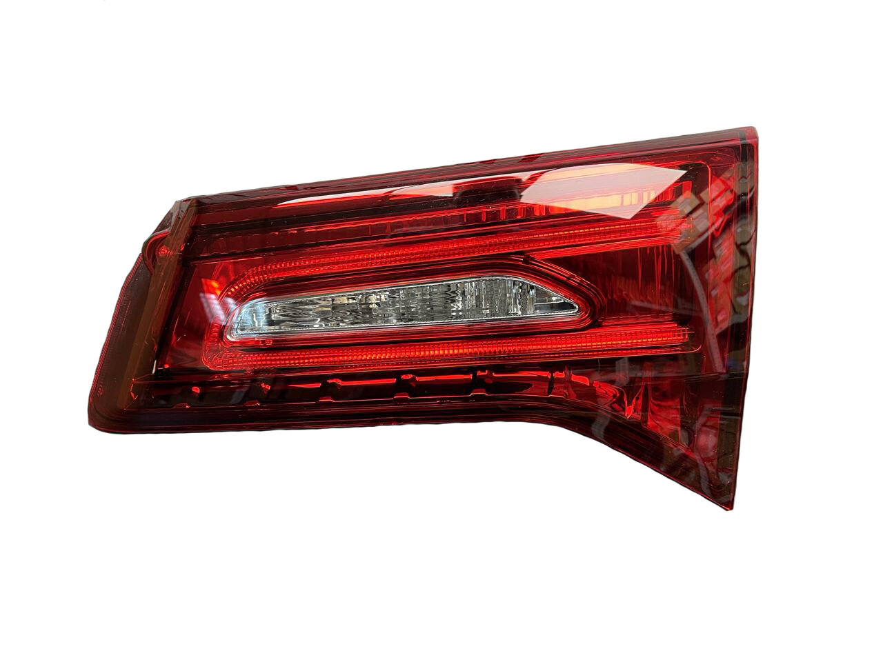 Задний фонарь Acura MDX (Правый/Внутренний)