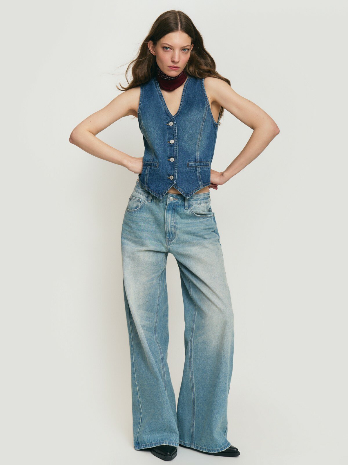 Джинсы широкие 