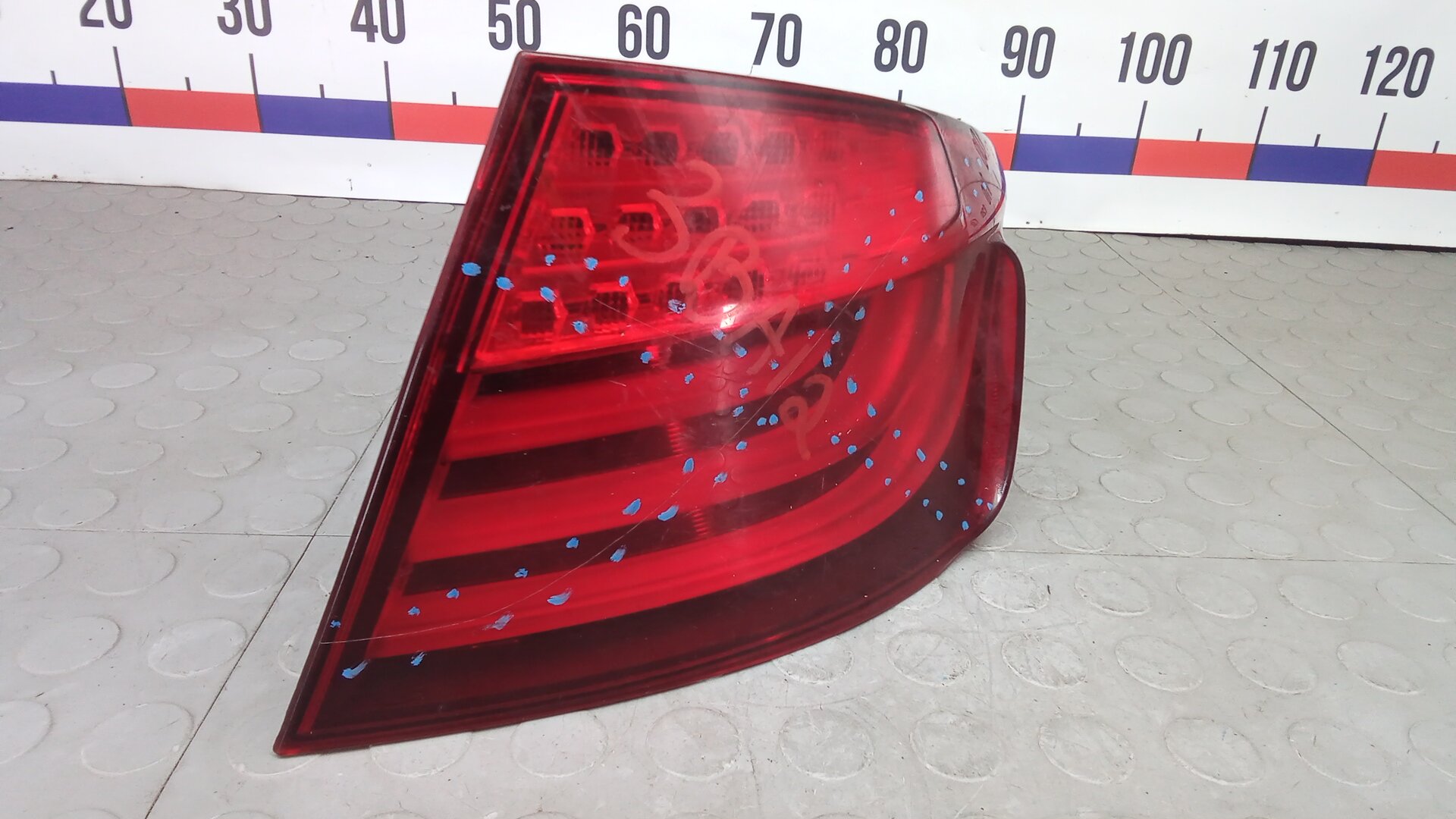 Фонарь задний правый BMW 5 F10/F11, Номер 63217203232