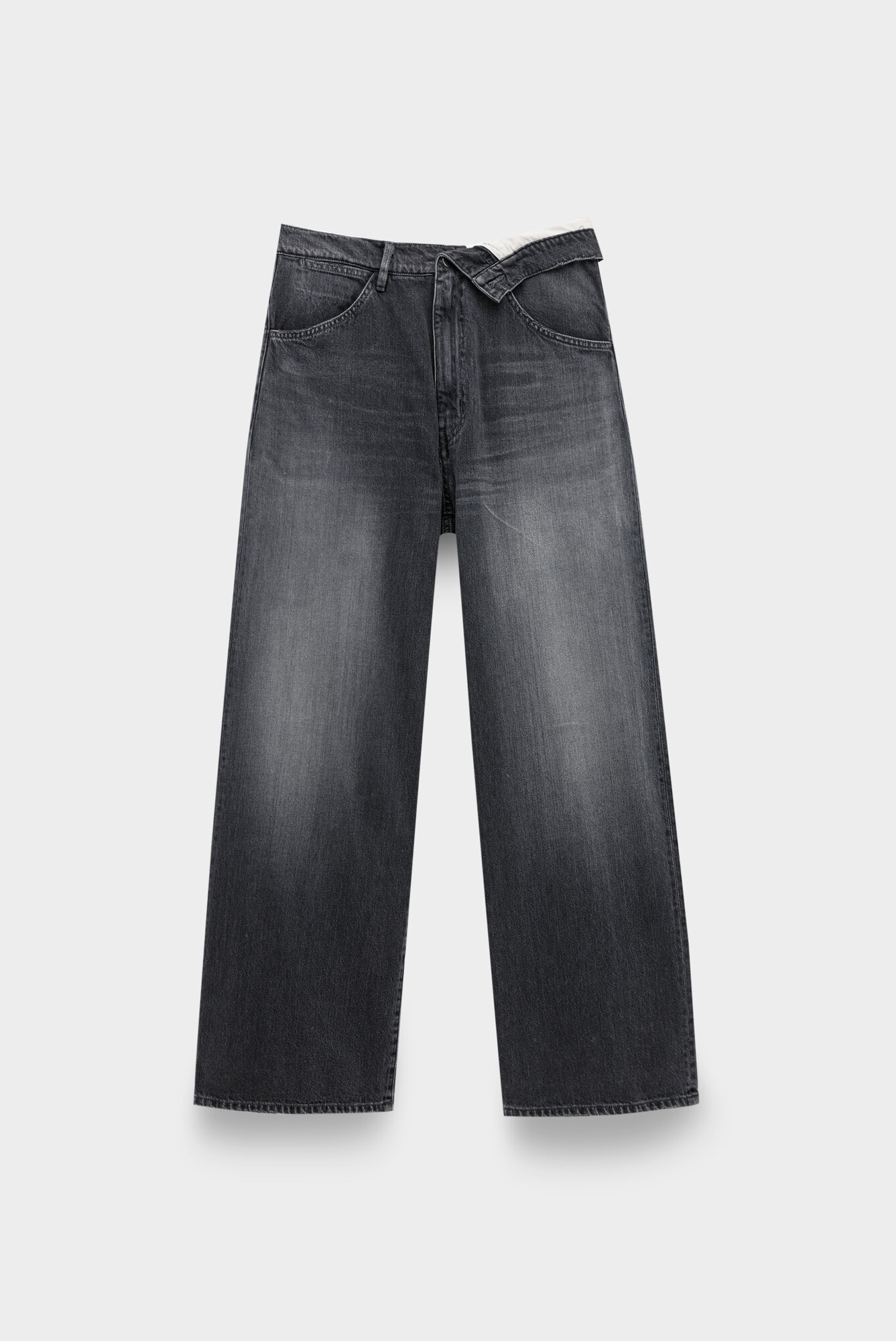 Джинсы Attachment