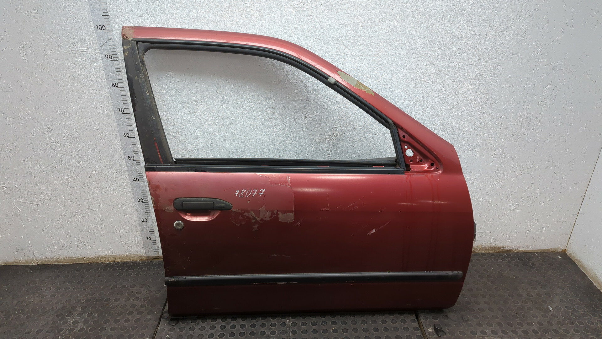 Дверь боковая (легковая) правая передняя Nissan Primera P11 Б/У