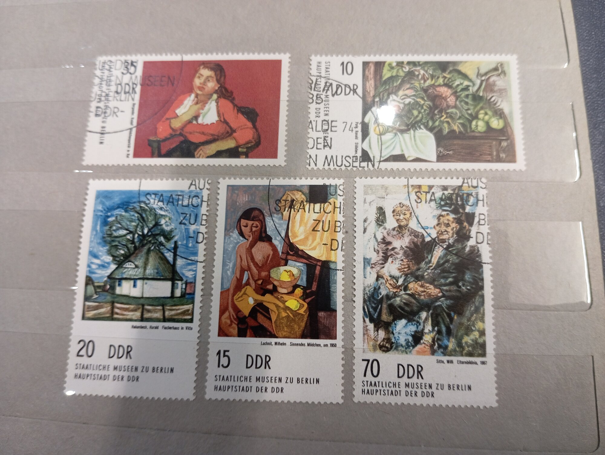 Марки почтовые. DDR живопись музей Берлина 1974 г.