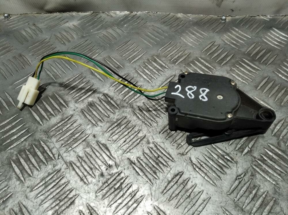 Моторчик заслонки отопителя LIFAN Smily 2008-2018 F3745200