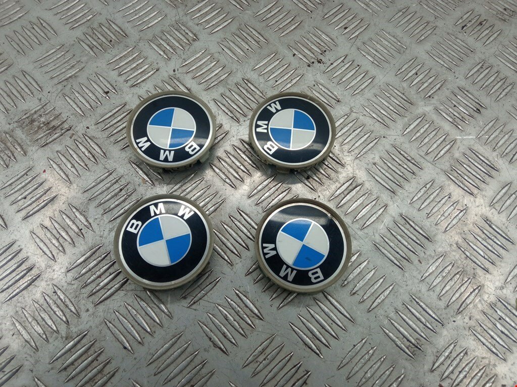 Колпак колесный BMW 3-Series (E46) 36131180104 арт. 1922788