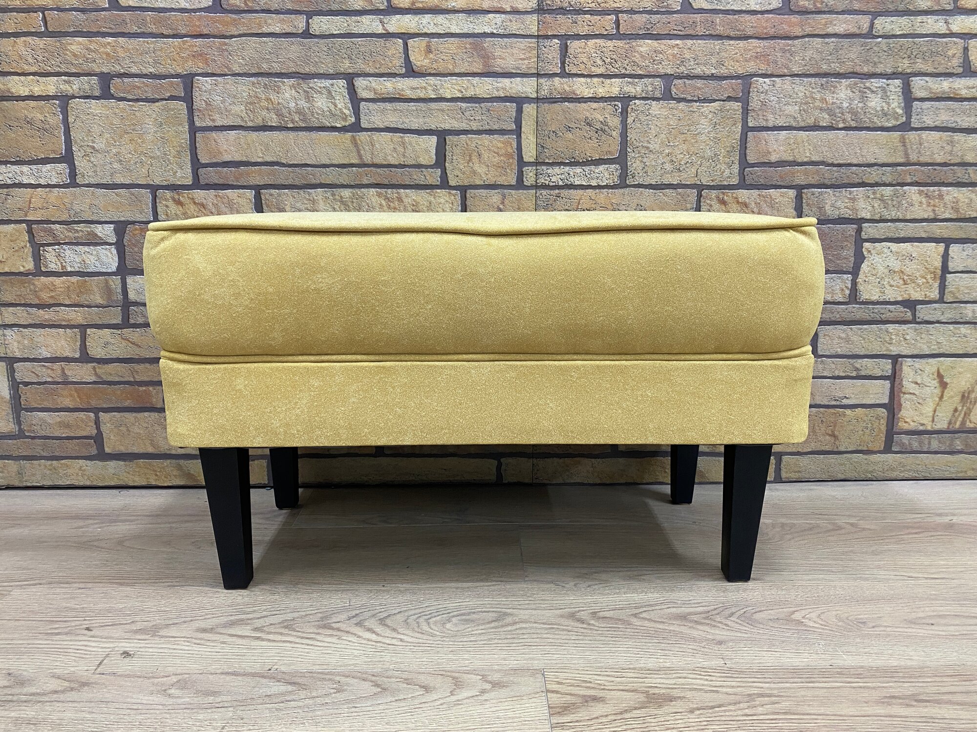 Банкетка долфи размер: 80 х 40 см, в ткани Луна 15 цв. горчичный