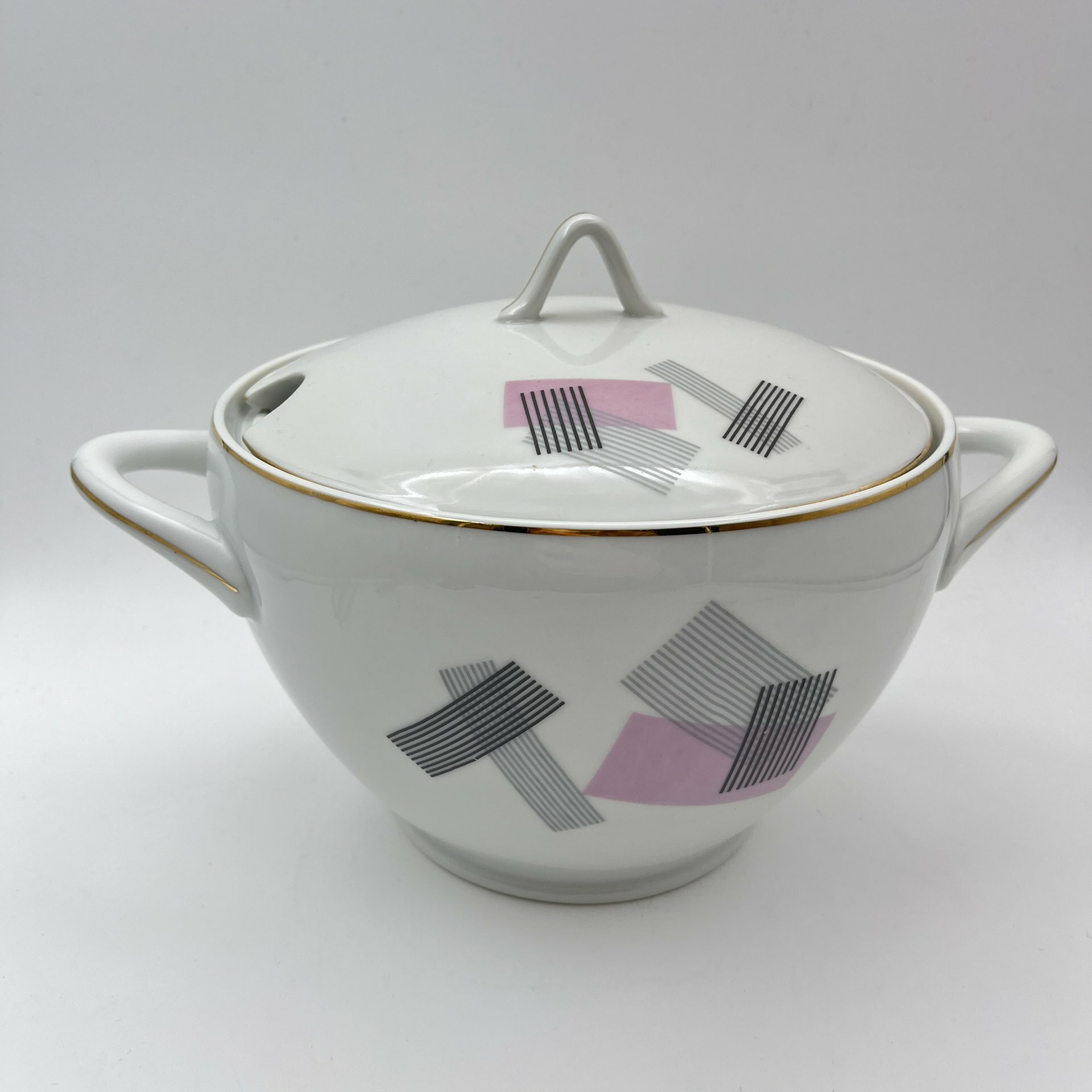 Супница с геометрическим декором, Cornelia Loucky Carlsbad, фарфор, деколь, золочение