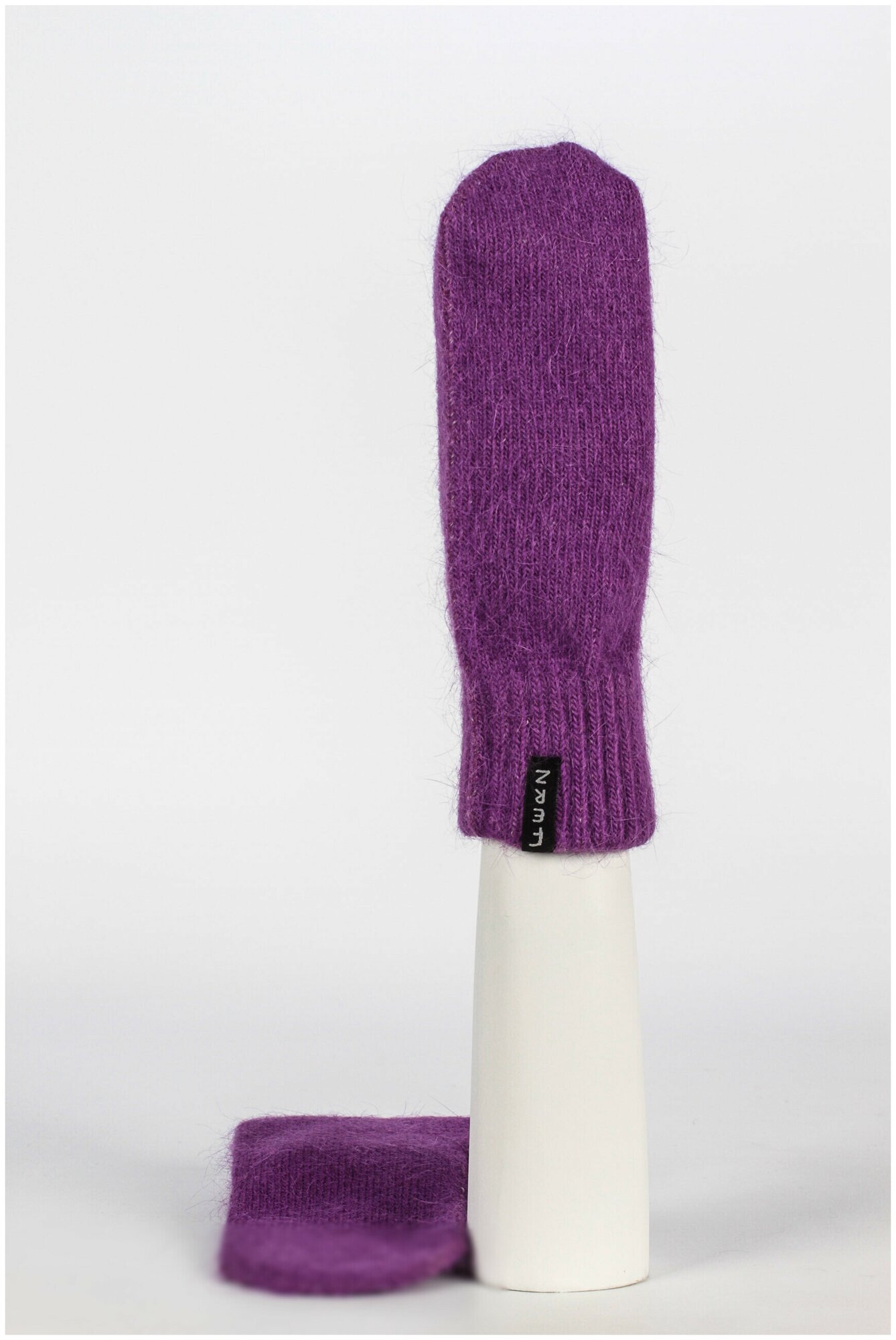 Варежки для женщин