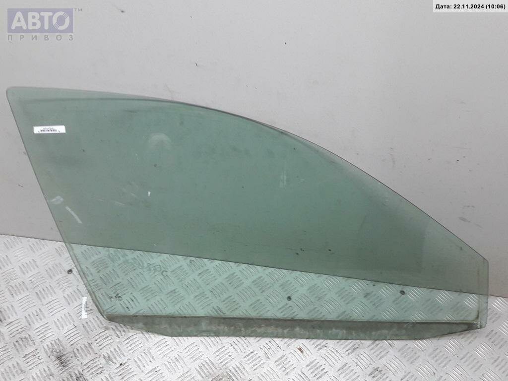 Стекло двери передней правой Volkswagen Golf-4