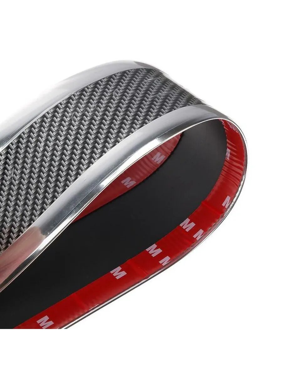 Защитные накладки на пороги с эффектом карбона и хромом