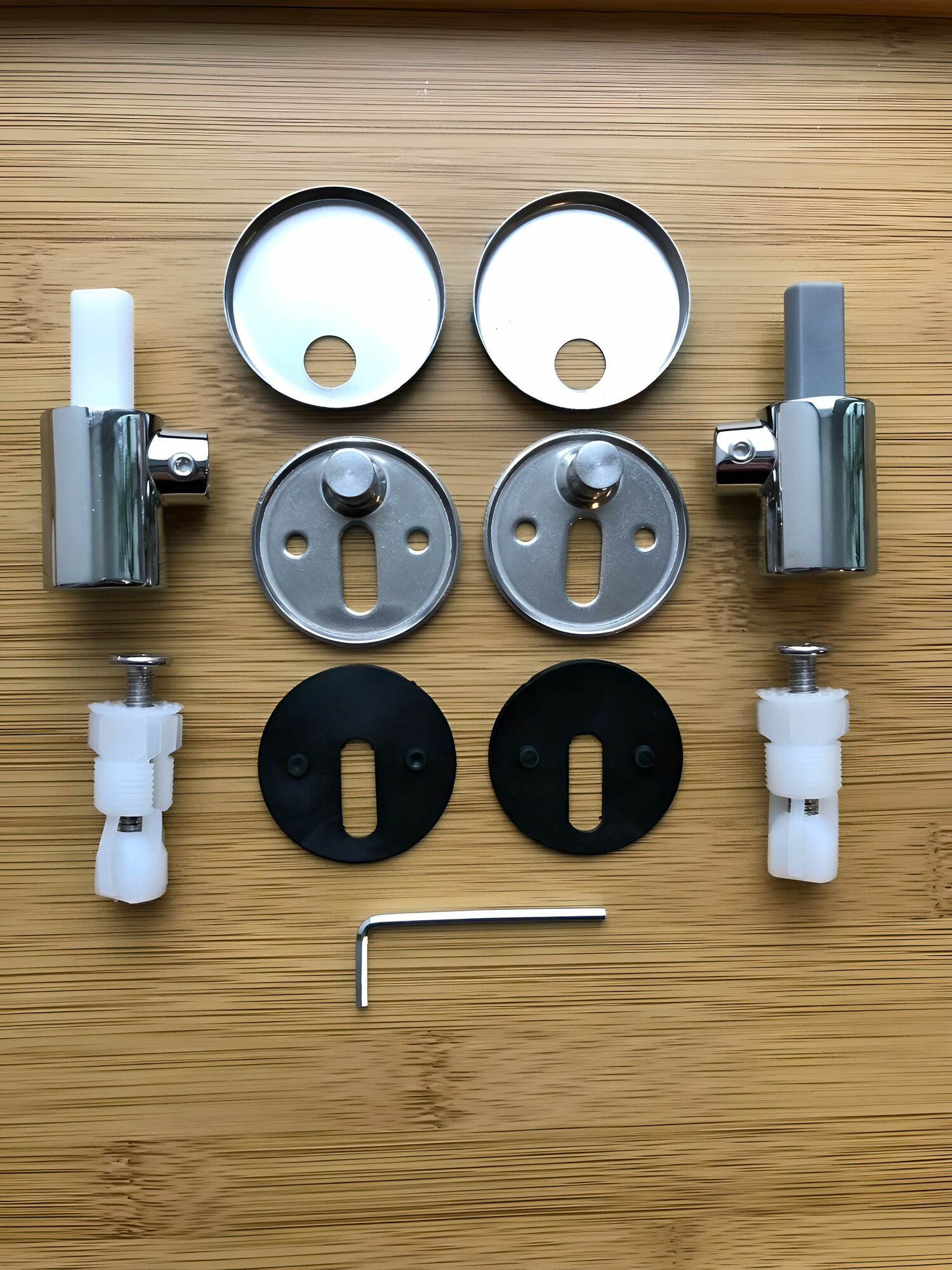 Комплект креплений крышки унитаза с микролифтом в сборе, универсальное крепление крышки-сиденья унитаза в сборе