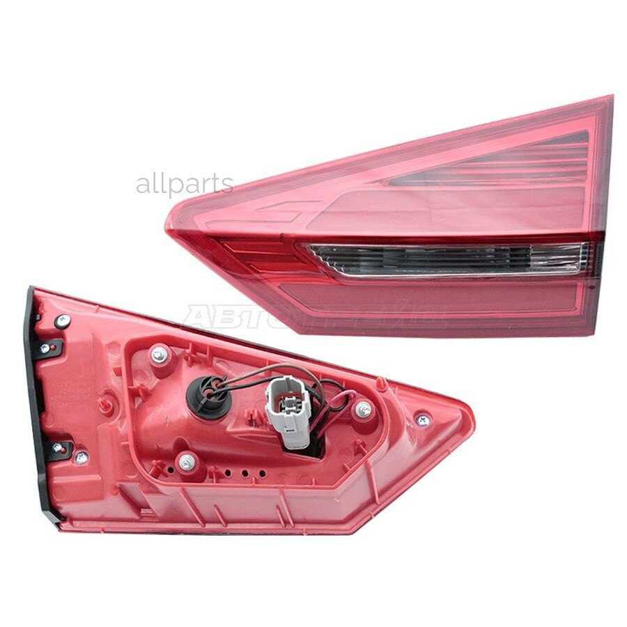 SAT ST-73-GLATSR Фонарь в крышку багажника Geely Atlas 16-22 (Справа)