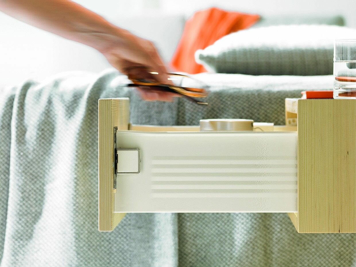 Ящик METABOX (высота К 118, глубина 350 мм) кремовый