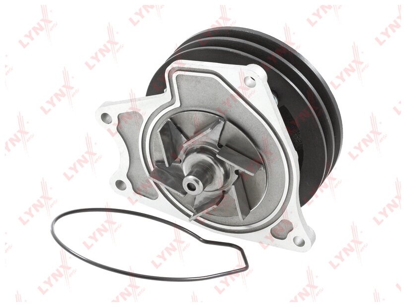 Насос системы охлаждения LYNXauto CW-0353. Для: MITSUBISHI Митсубиси Pajero(Паджеро) II-III 2.8d-3.2d 94-06