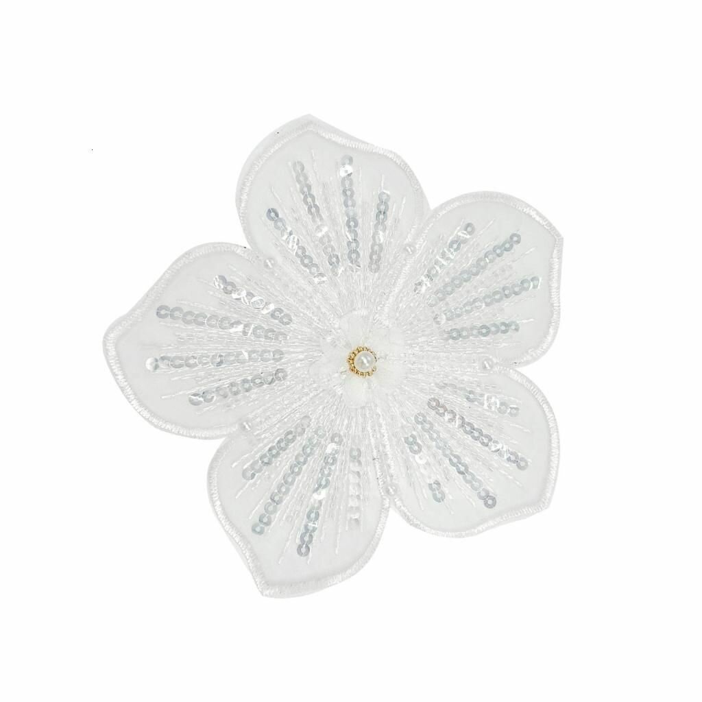 Стильный цветок из бисера и пайеток для ремонта одежды, Белый