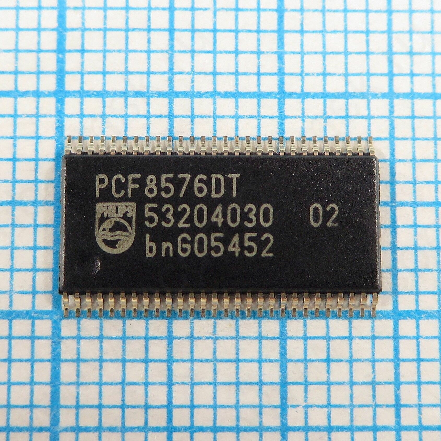 PCF8576DT PCF8576D - Универсальный ЖК-драйвер