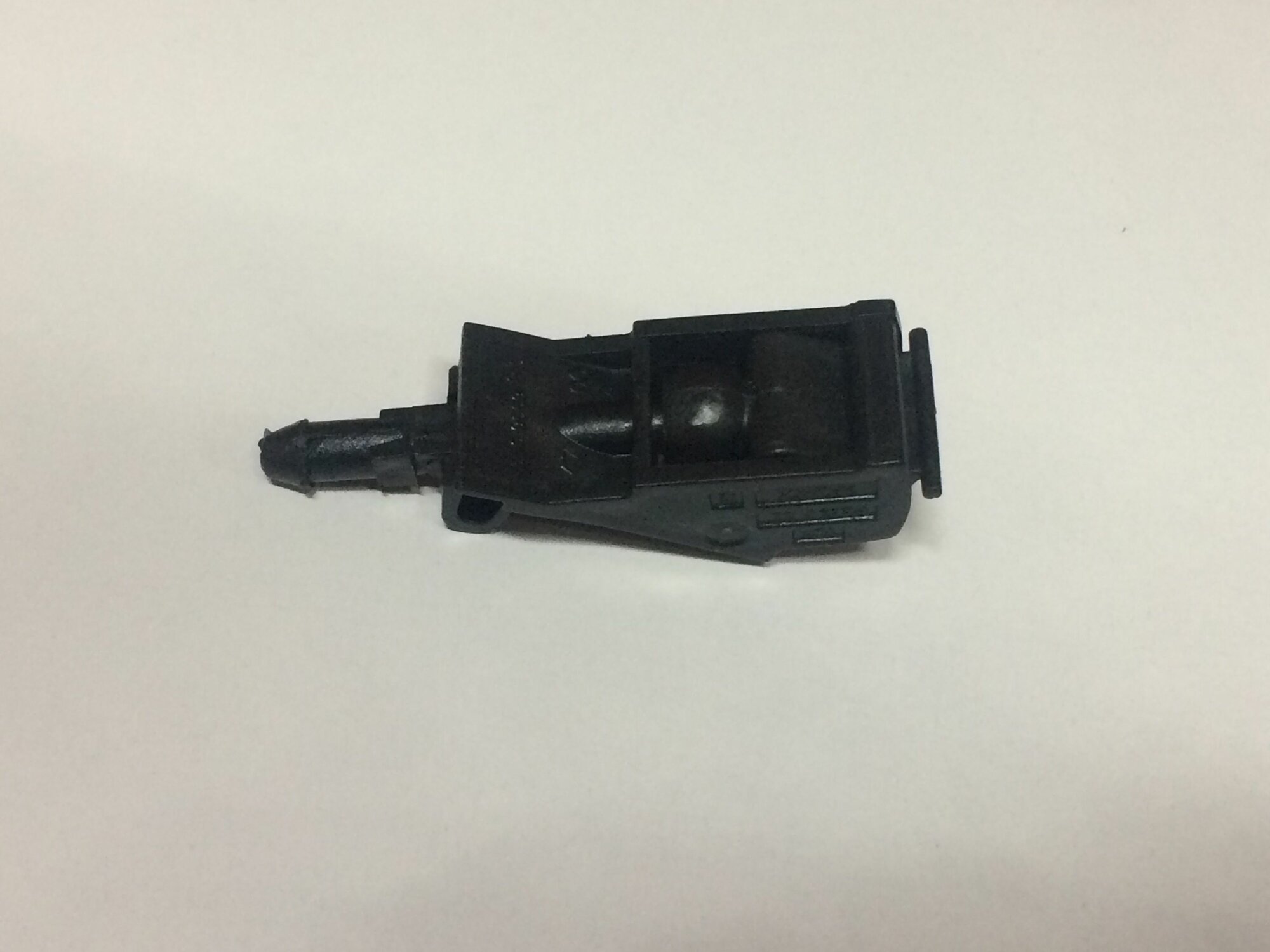 Форсунка омывателя лобового стекла M11, M12, FL (M11-5207171)