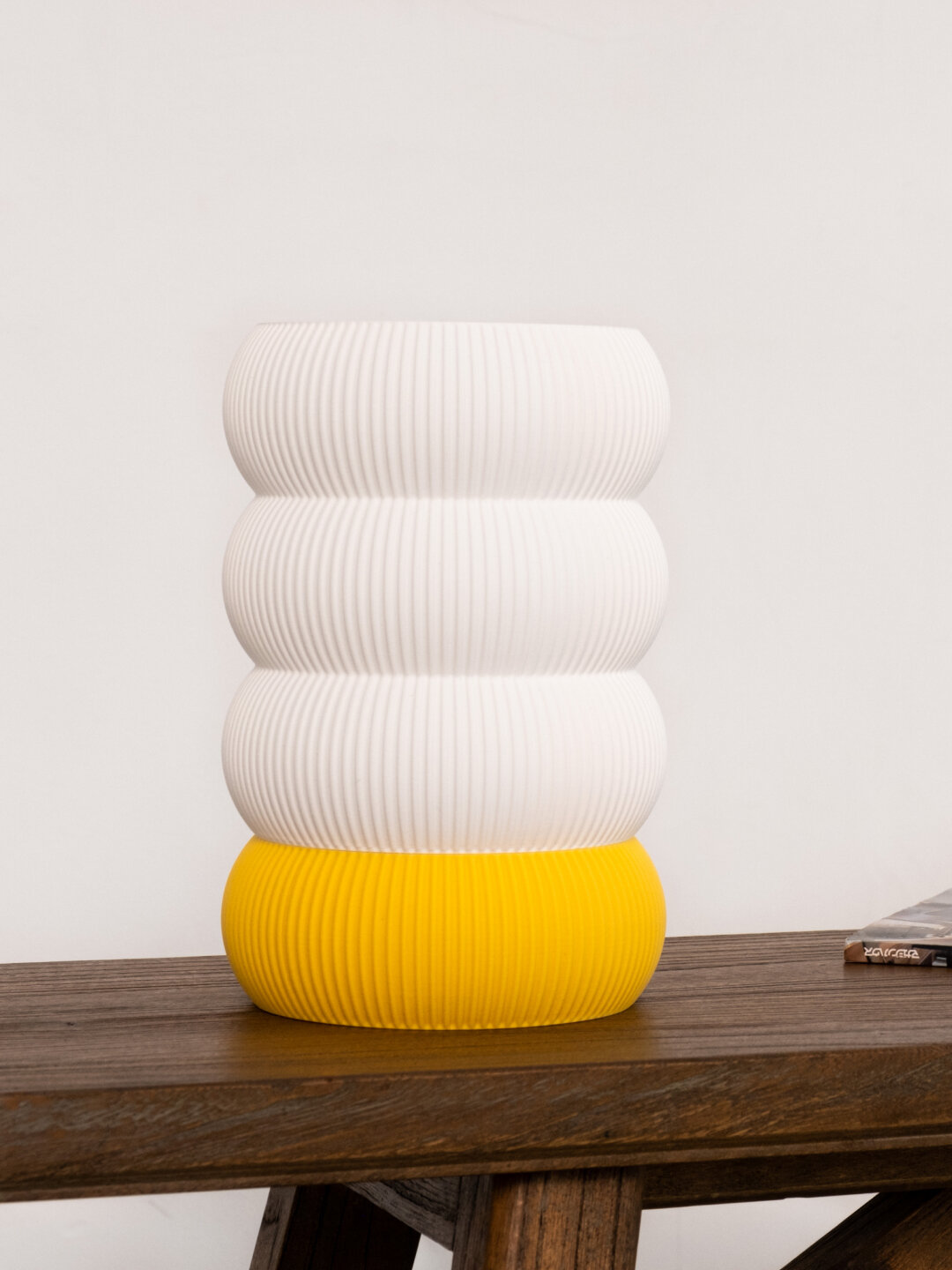 Лампа настольная Kumo Totem желтая, 3D, E27, светильник ночник