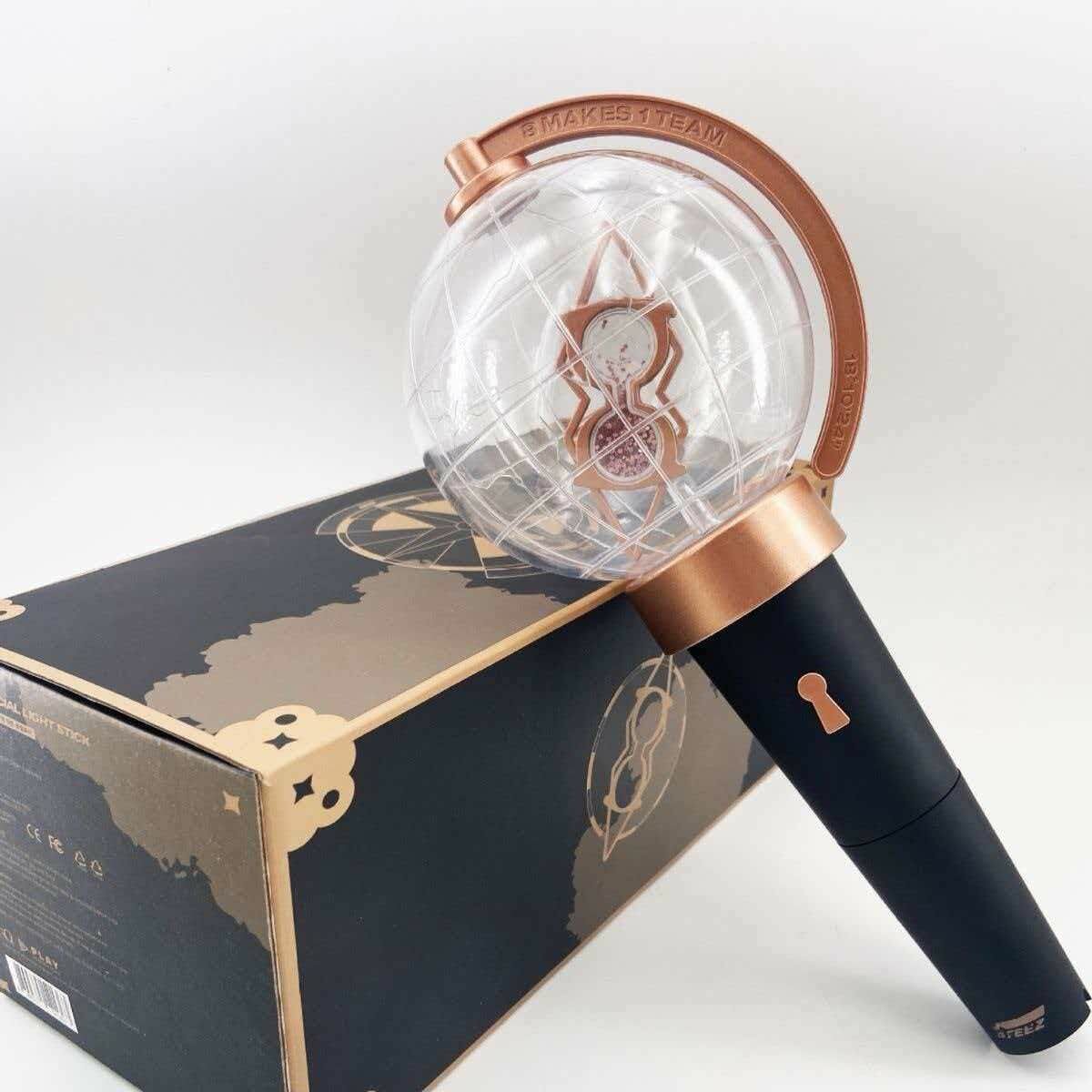 Лайтстик Stray Kids лайстик k-pop стрей кидс lightstick кпоп с карточками