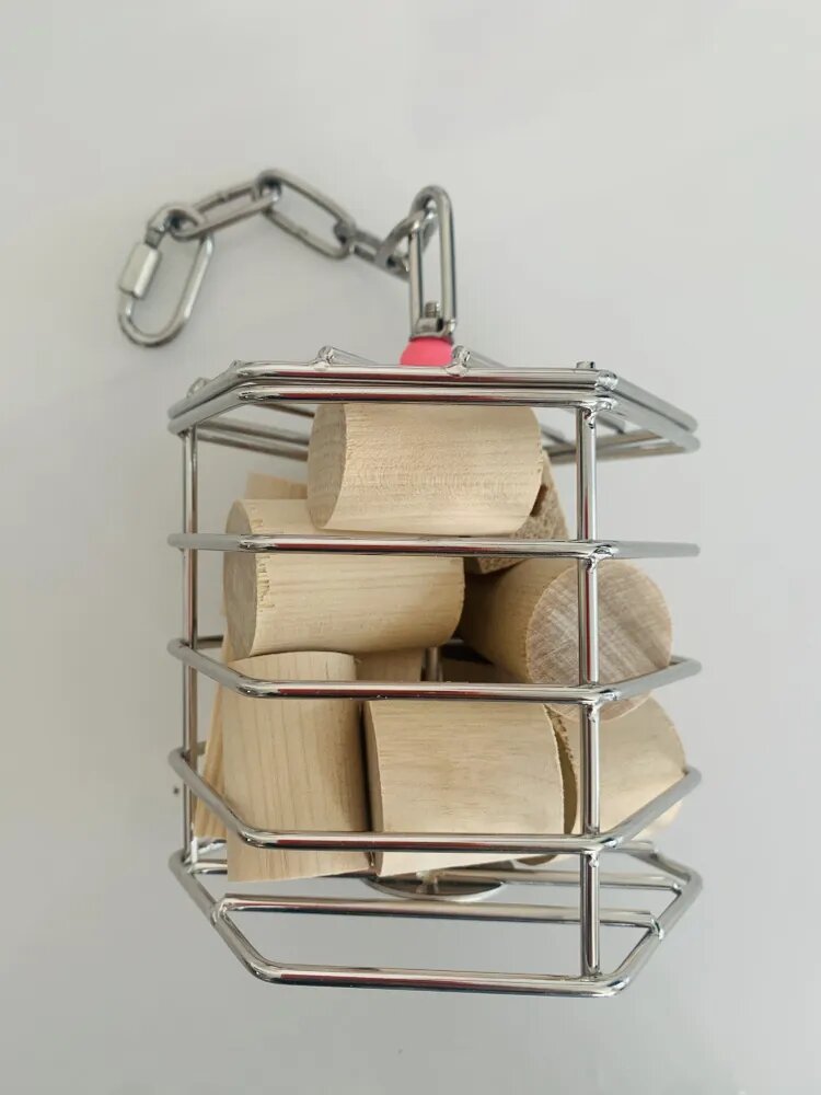 Игрушка для животных металлическая деревянная для белки хомяка