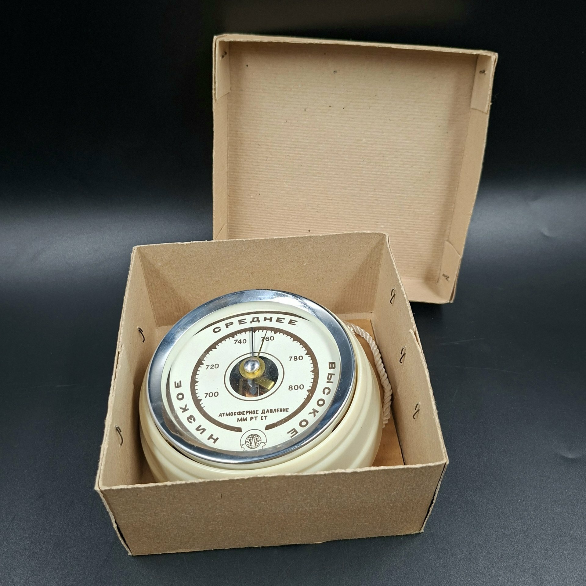 Барометр настенный, пластик, металл, стекло, СССР, 1970-1990 гг.