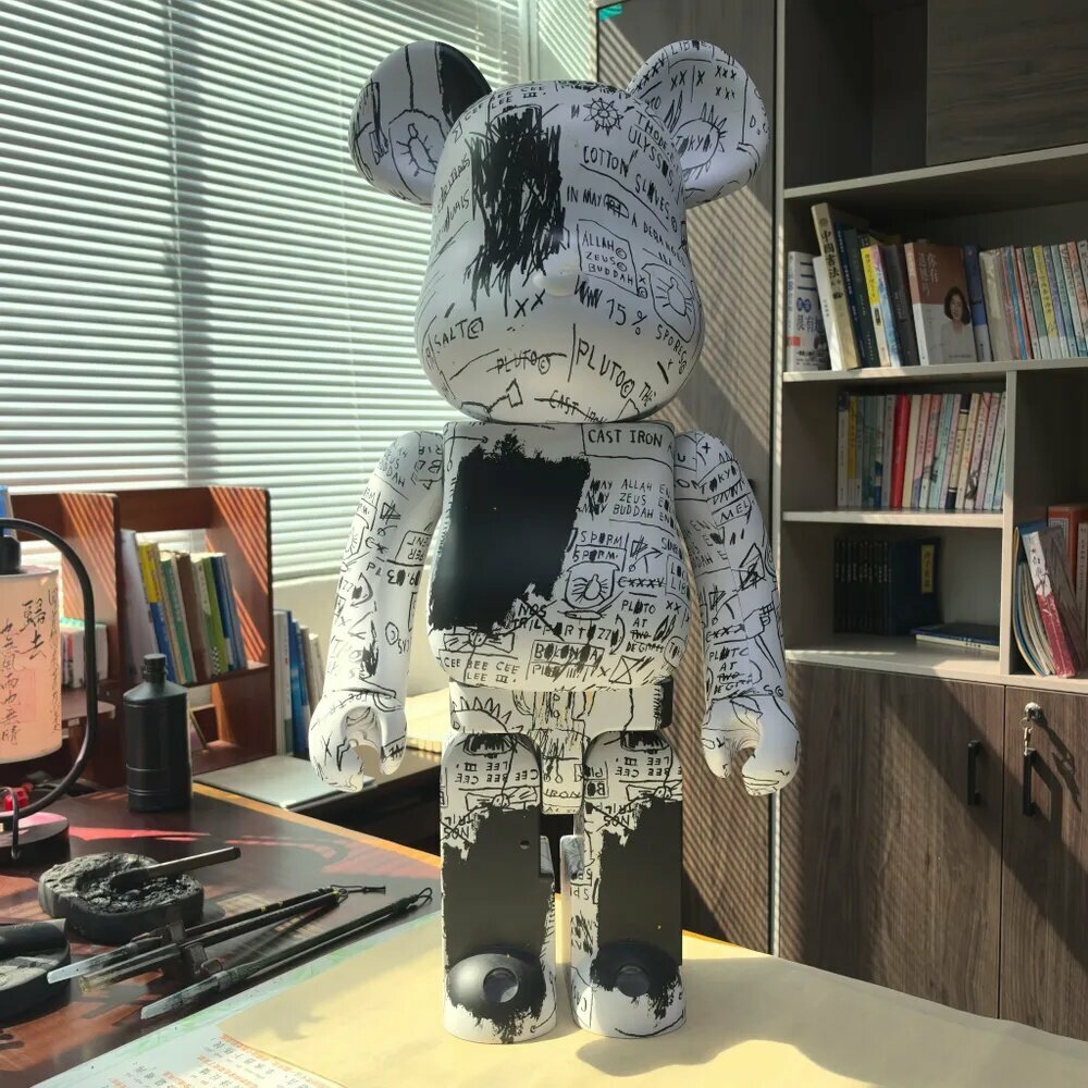 Игрушечная Статуя Медведя Bearbrick70cm-3-е поколение