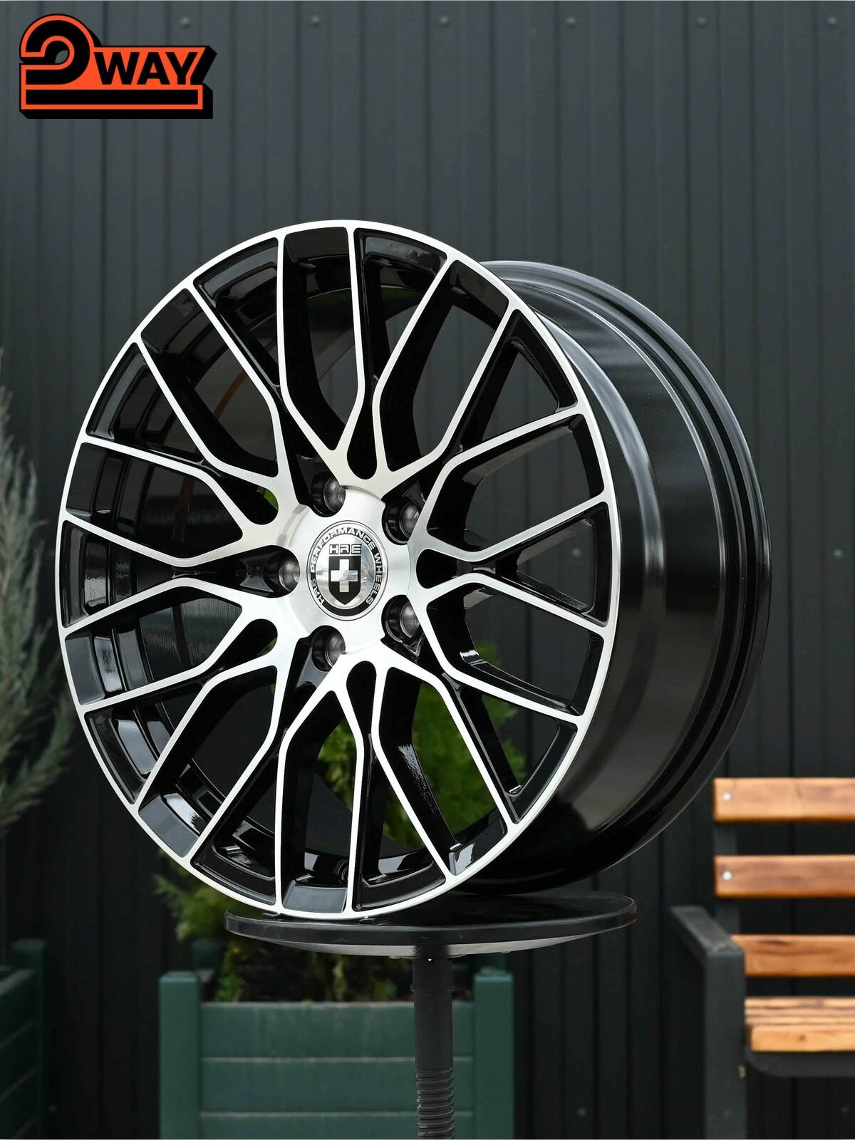 R17 Диск Литой HRE E235 Стиль 7.5J ET37 5*100 Черный с фрезерованными спицами