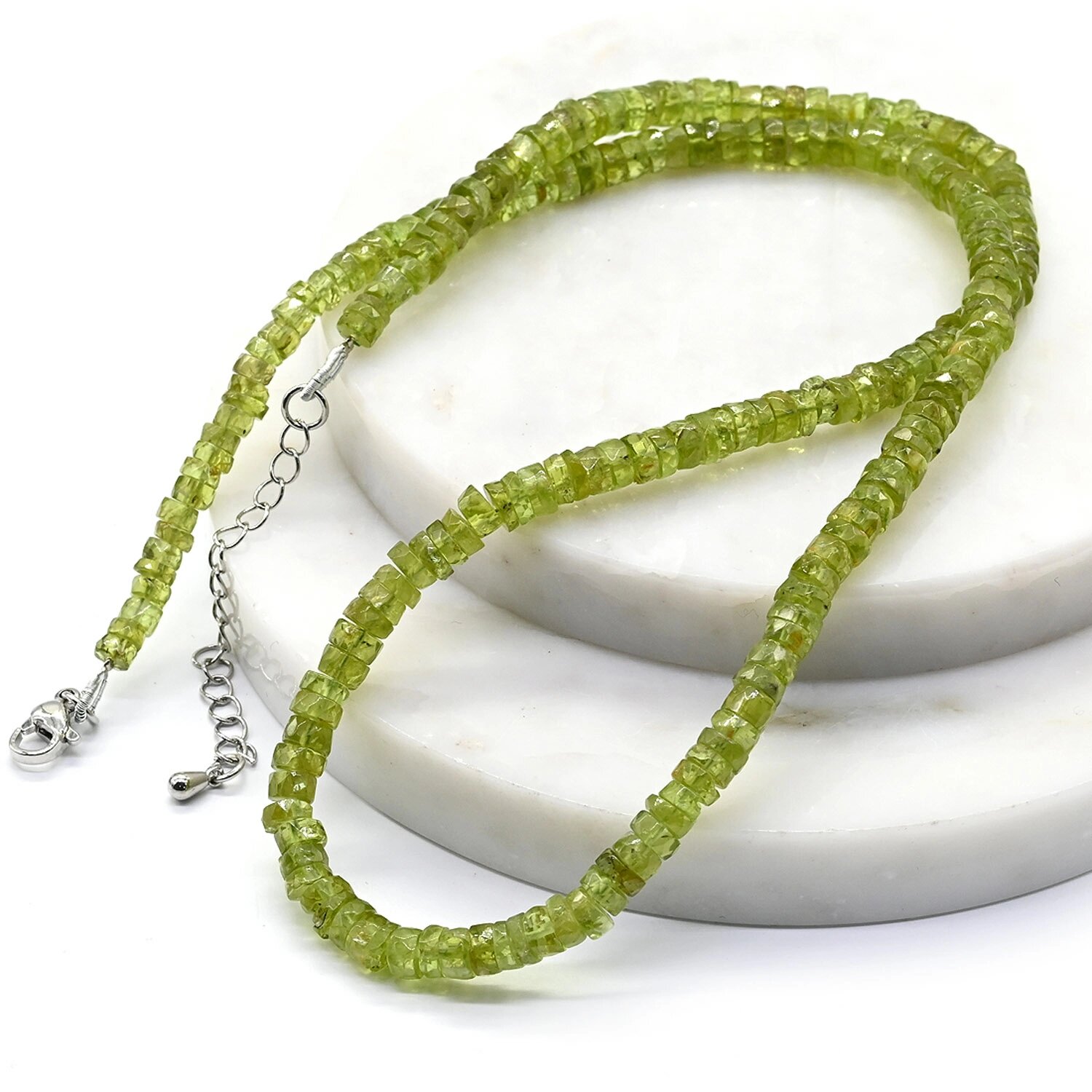 Бусы из Хризолита диски огранка 5*3мм, 50см, 24,3г .