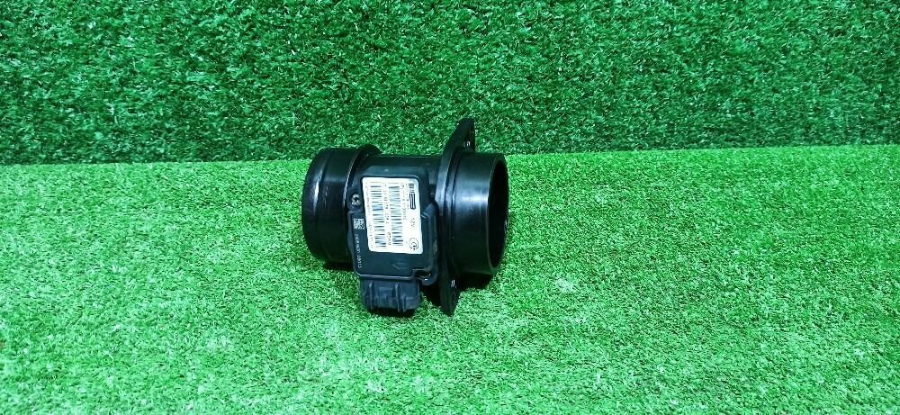 Датчик массового расхода воздуха ДМРВ Lada Granta Б/У с пробегом