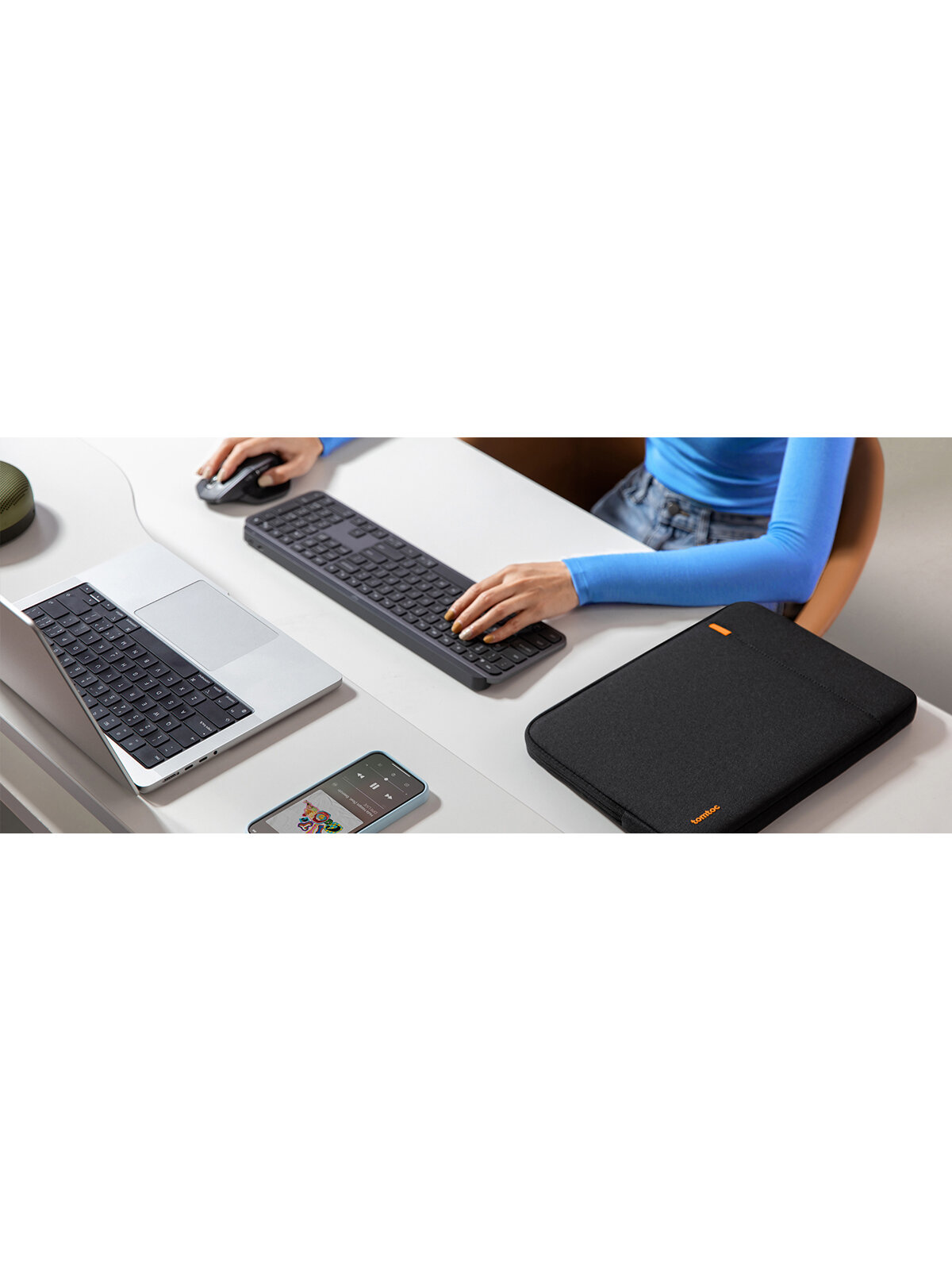 Чехол Tomtoc для ноутбука 16", Defender-A13 с мягкой внутренней подкладкой, с защитой углов CornerArmor, черный