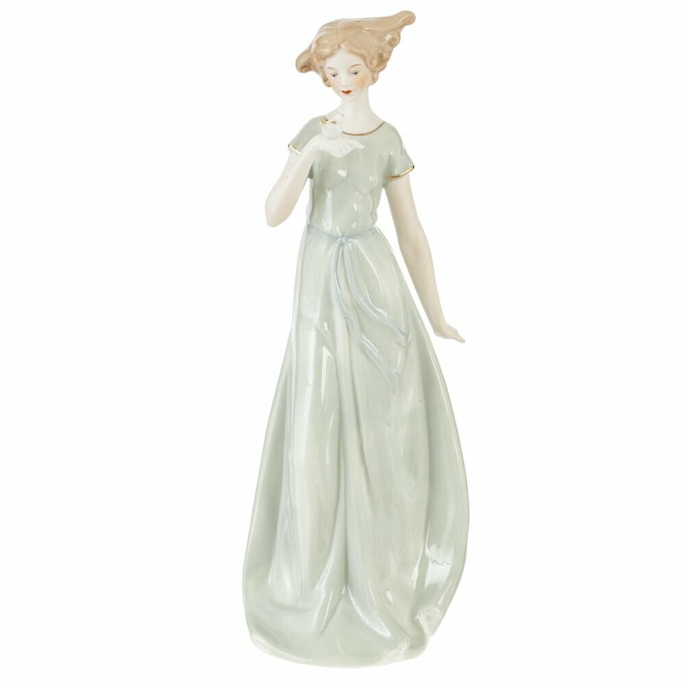 Фигурка декоративная Девушка, 10,5х8,5х28,5 см KSM-820269