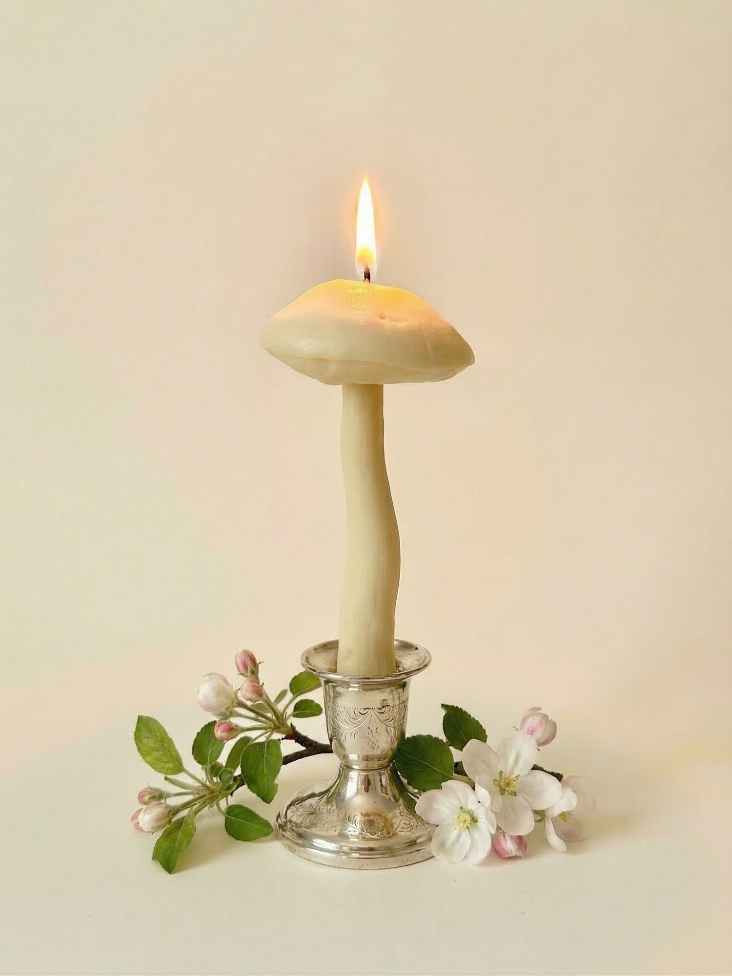 Свеча Unification love "Гриб подберёзовик", пчелиный воск, аромат дымчатый уд