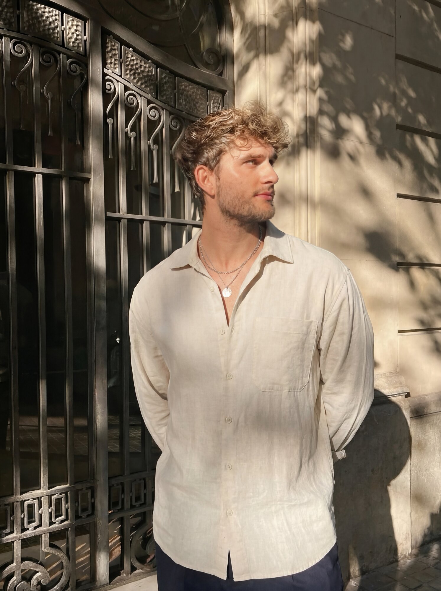 Рубашка летняя льняная с длинным рукавом