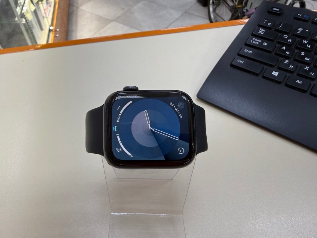 Смарт-часы Apple Watch Series 6 44мм OLED LTPO, Черный, б/у, уценка