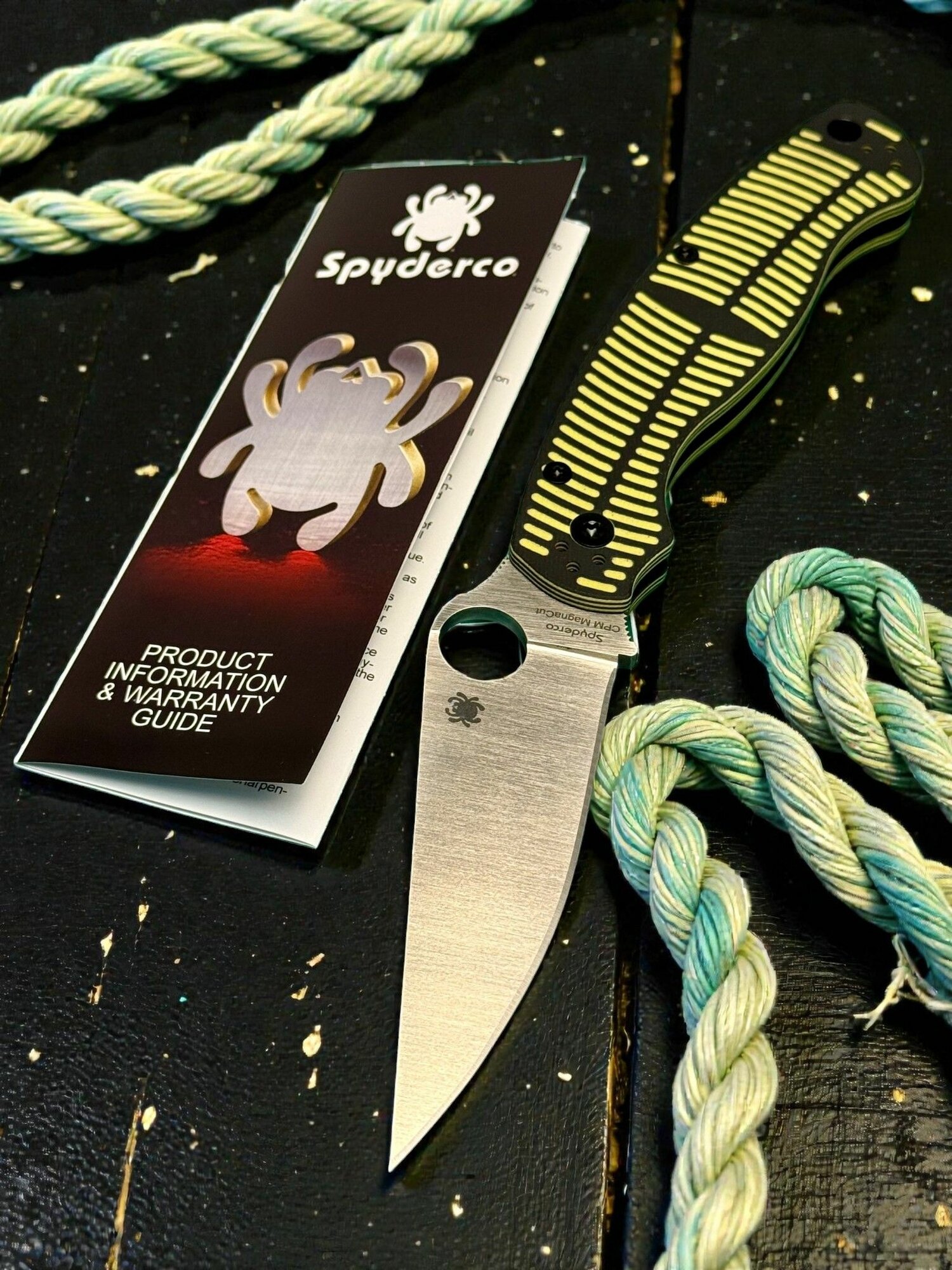 Нож складной Spyderco SC36GBKYLMCP2 Military 2 Salt, MagnaCut Blade, Black-Yellow Handle