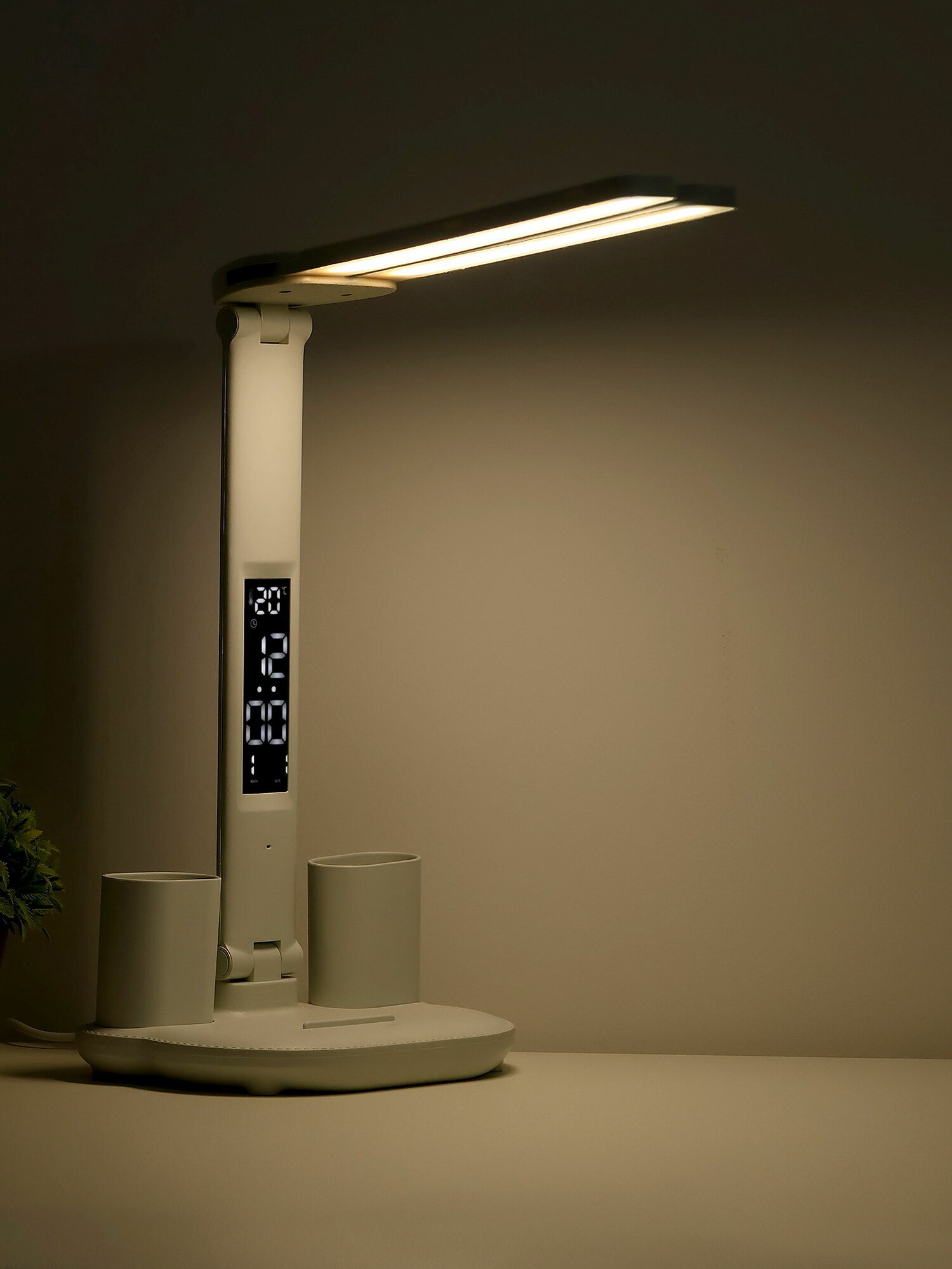 Часы-лампа электронные: календарь, термометр, LED, 3 режима, USB, 32 x 12 x 17 см