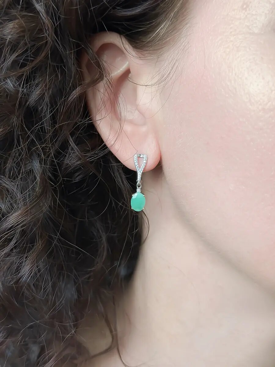 Серьги с подвесками, серебро, 925 проба, золочение, родирование, фианит, изумруд