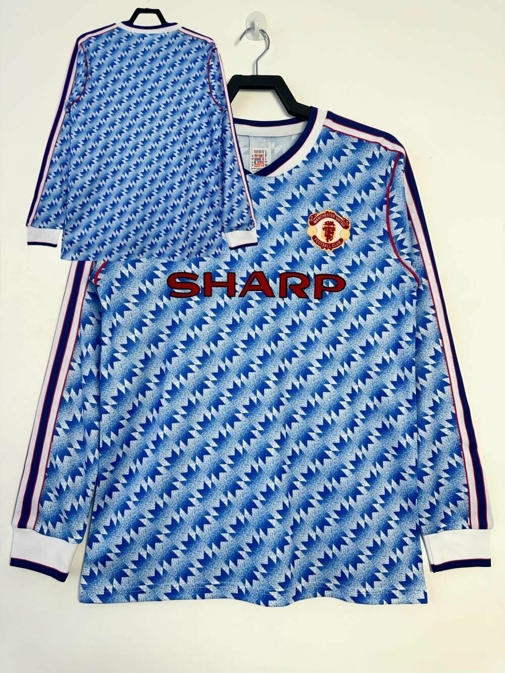 Ретро: Форма футбольная 1990 - 92 Манчестер Юнайтед в гостях синий с длинными рукавами