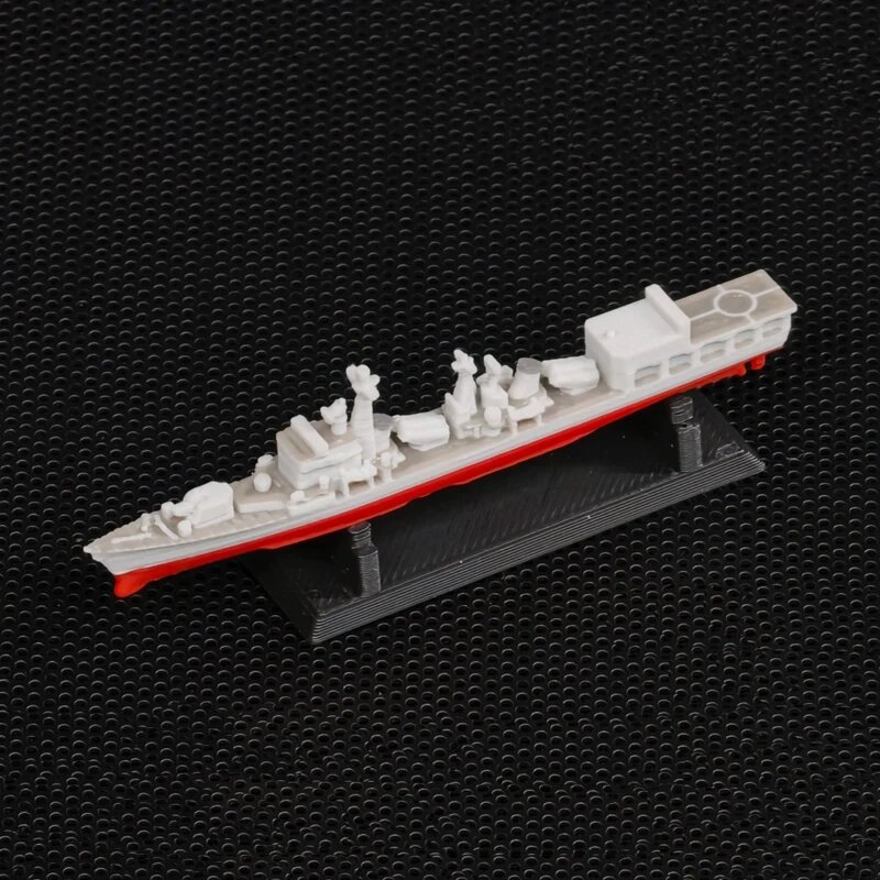 Модель эсминца Type 051 SHUAICHI 1:2000