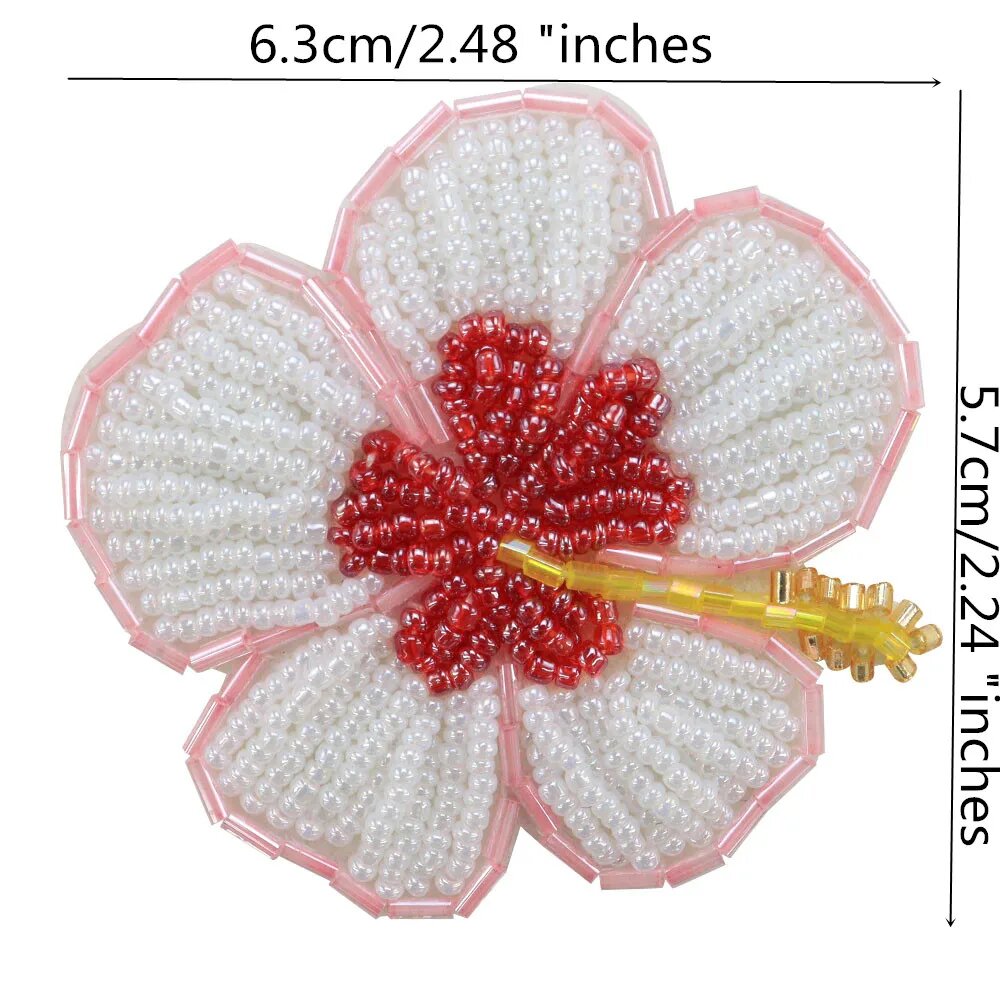 Цветочная нашивка из бисера, 6.3x5.7 см, Белый, G, 2шт