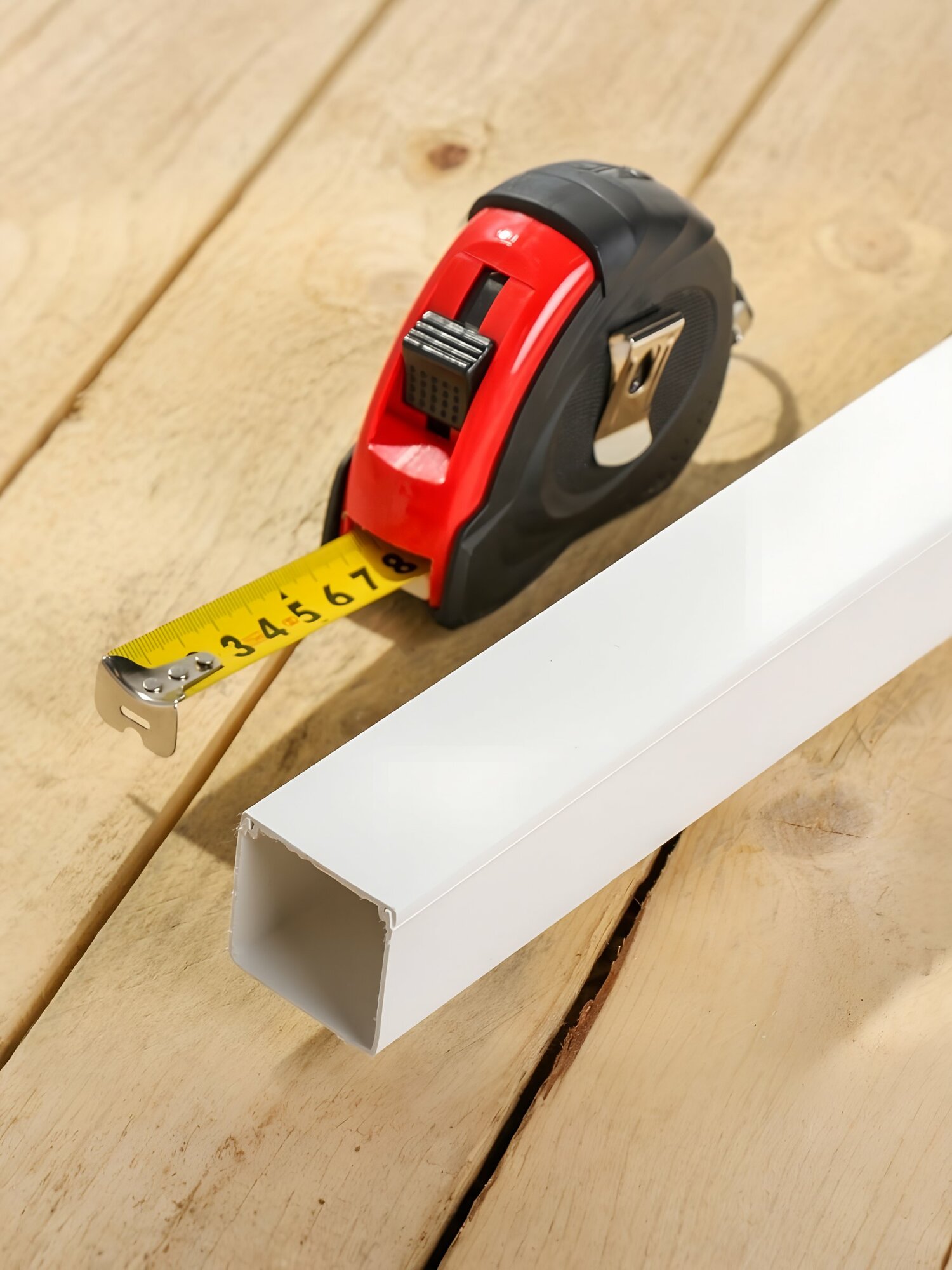 Кабель-канал пластик, 40х40 мм, 2 м, 1 мм, белый, TDM Electric, SQ0402-1009