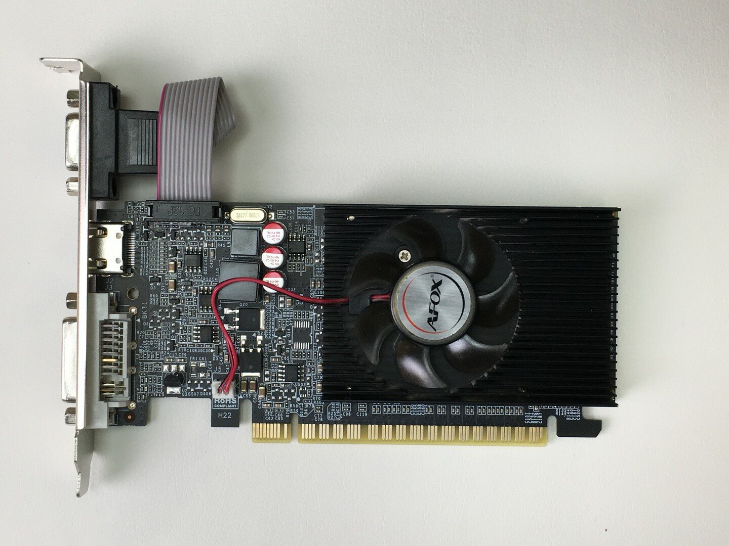 Видеокарта 512Mb GeForce 210 GT, AFOX AF210-512D3L3-V2 G210 512MB VGA HDMI DVI PCI-E