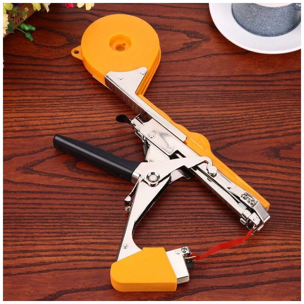 Тапенер садовый + 6 лент + 10000 скоб MaxMarket / Степлер для ручной подвязки растений / Подвязчик для кустарников и теплиц / Инвентарь для огорода