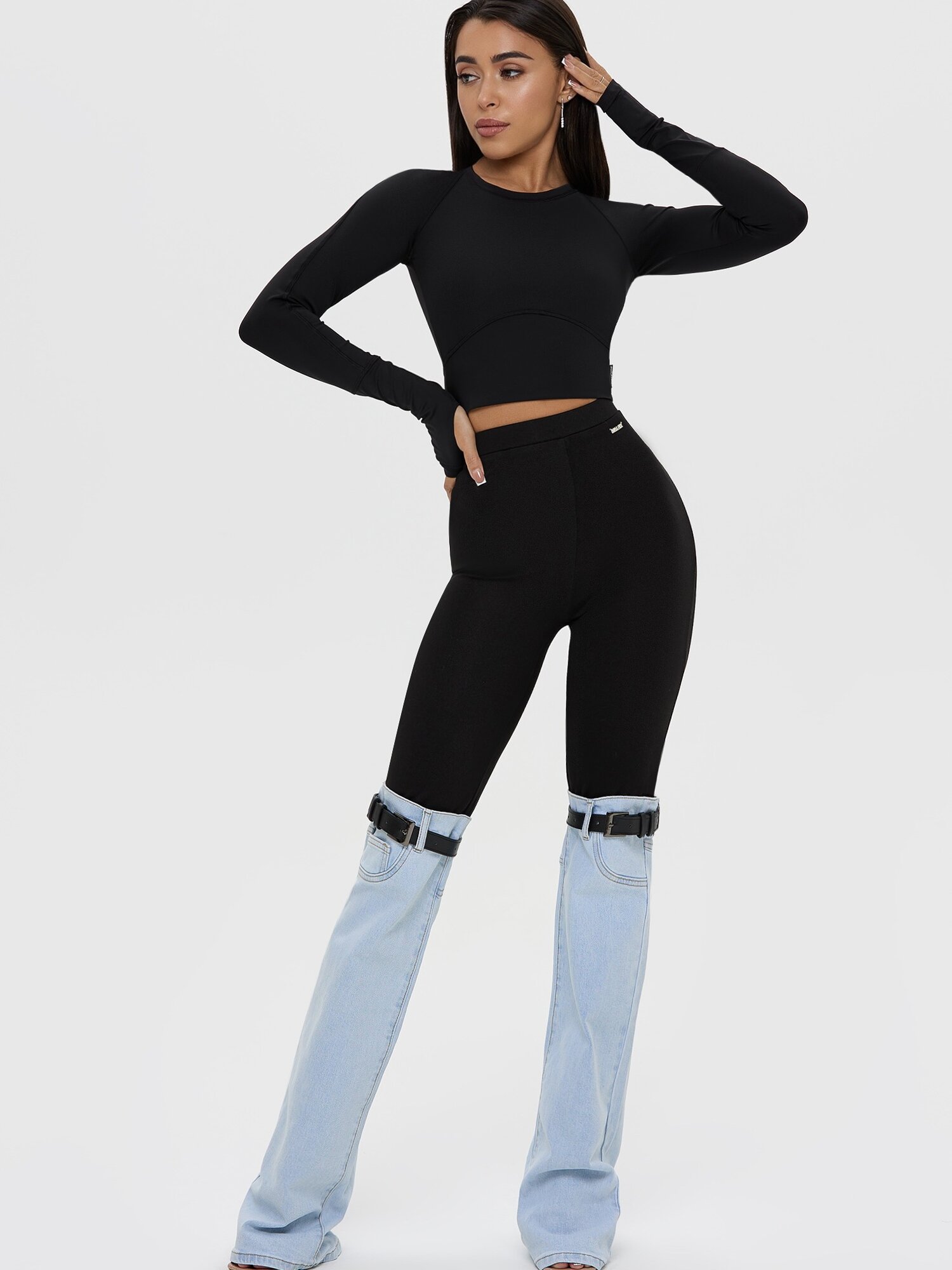 Джинсы клеш 