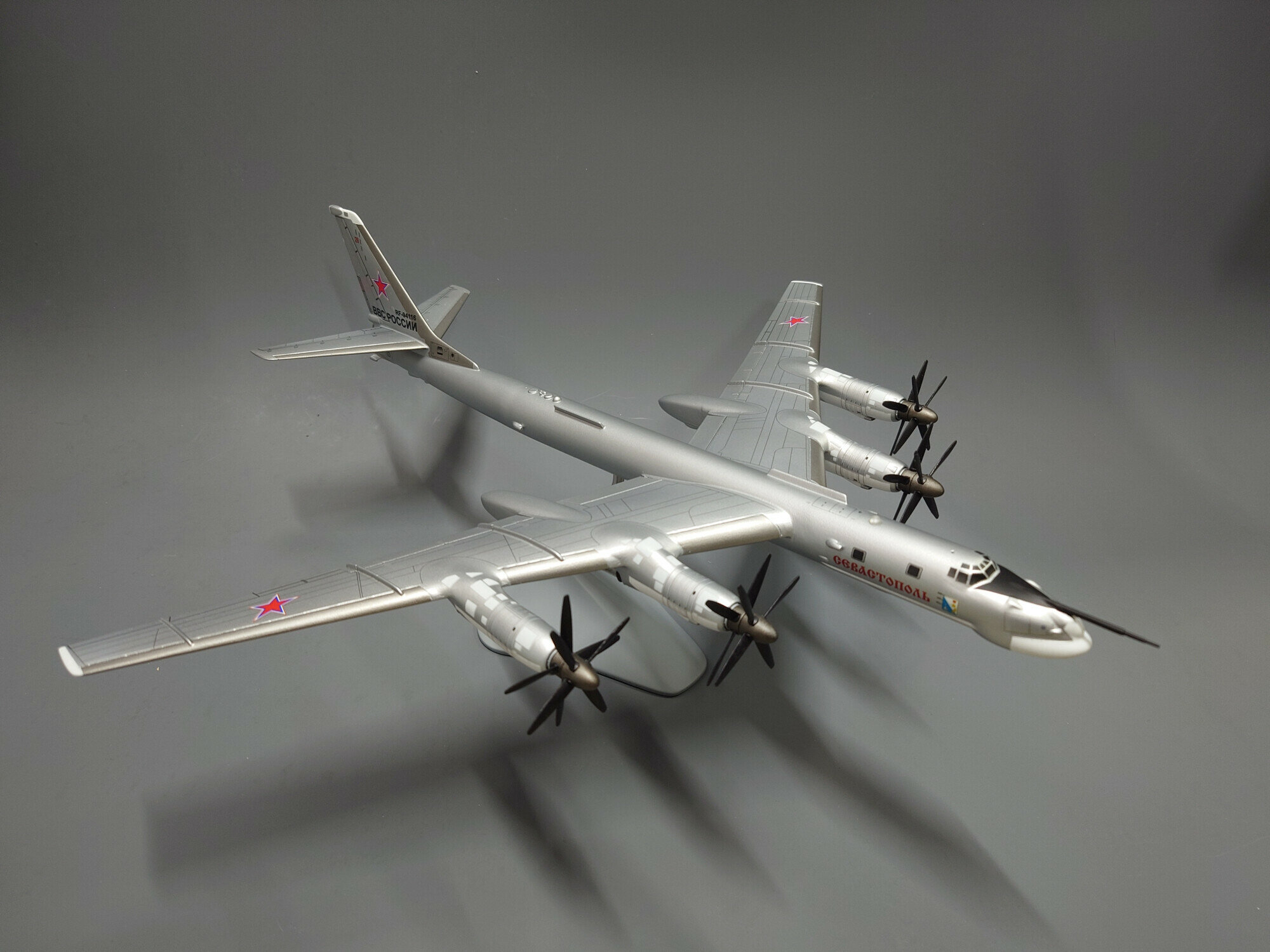 Самолет ТУ-95МС (Севастополь) (RU) [Готовая модель] (1:100) [RF-94116, 28]