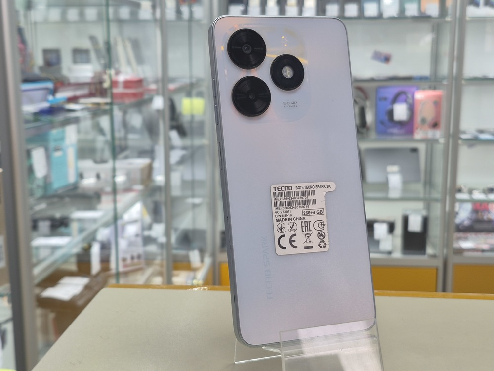 Смартфон TECNO Spark 20C 4/256 ГБ Global для РФ, Dual nano SIM, Mystery White, б/у
