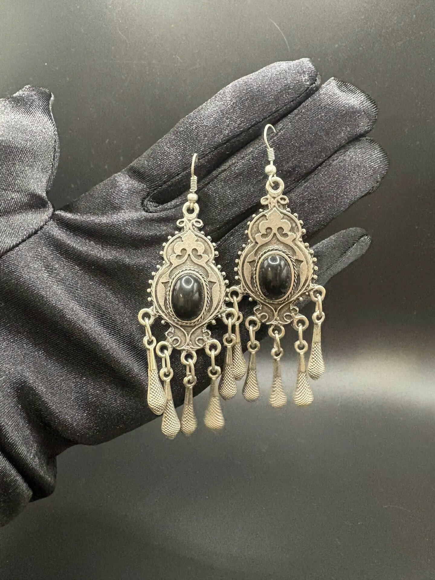 Серьги, искусственный камень