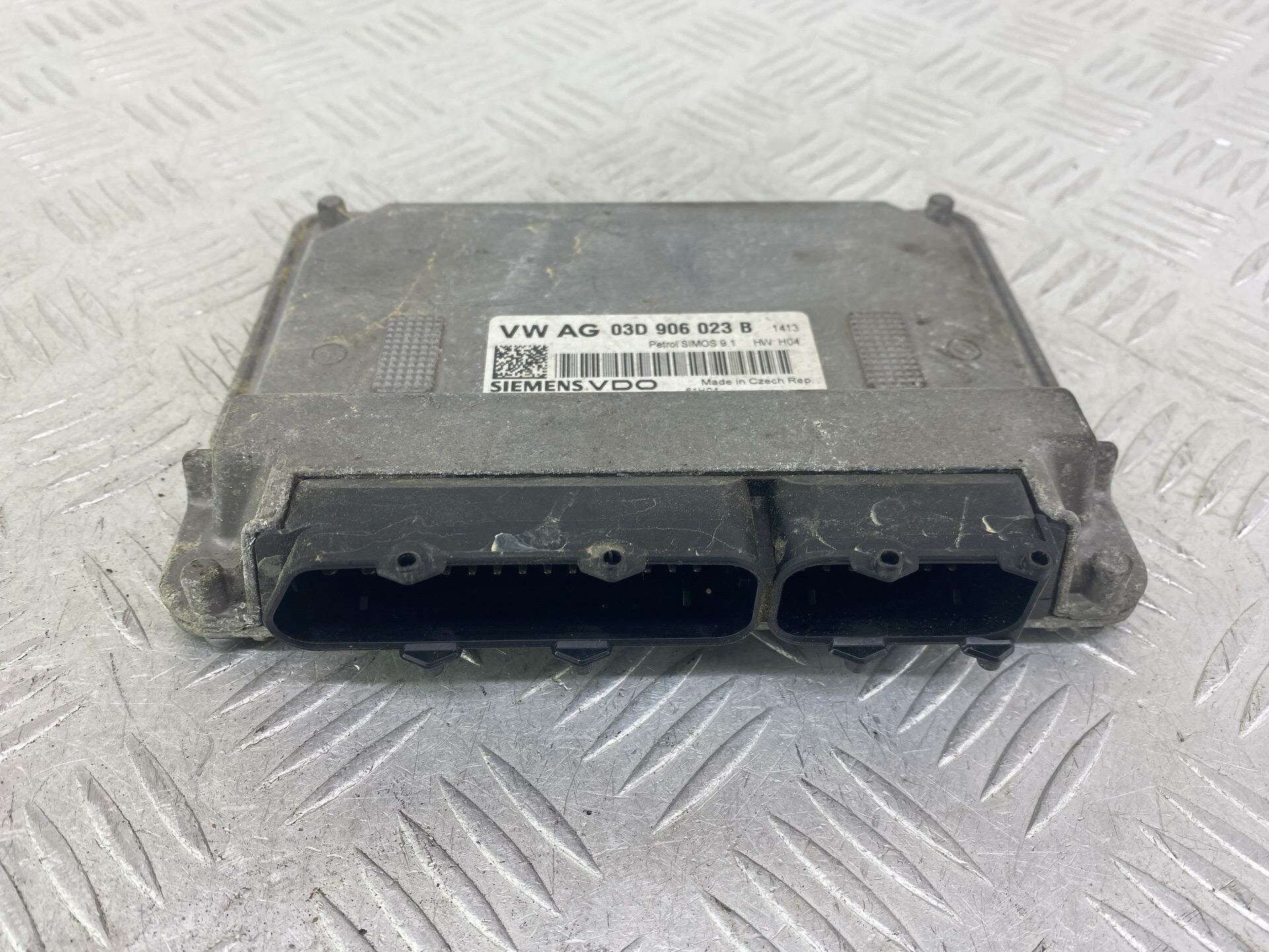 Блок управления двигателем Skoda Fabia рест. 6Y 2007 03D906023B